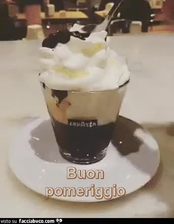 Eccomi ...in ritardissimo...il vento freddo soffia forte...ma c'e ...
